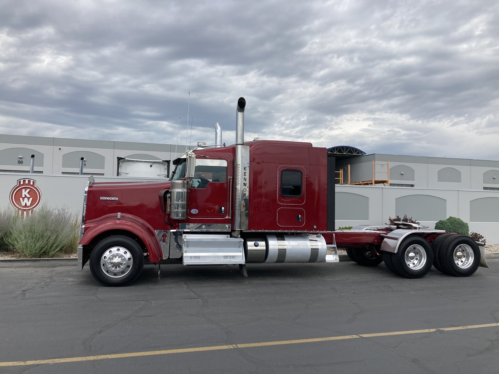 Custom Kenworth W900 Daycab
